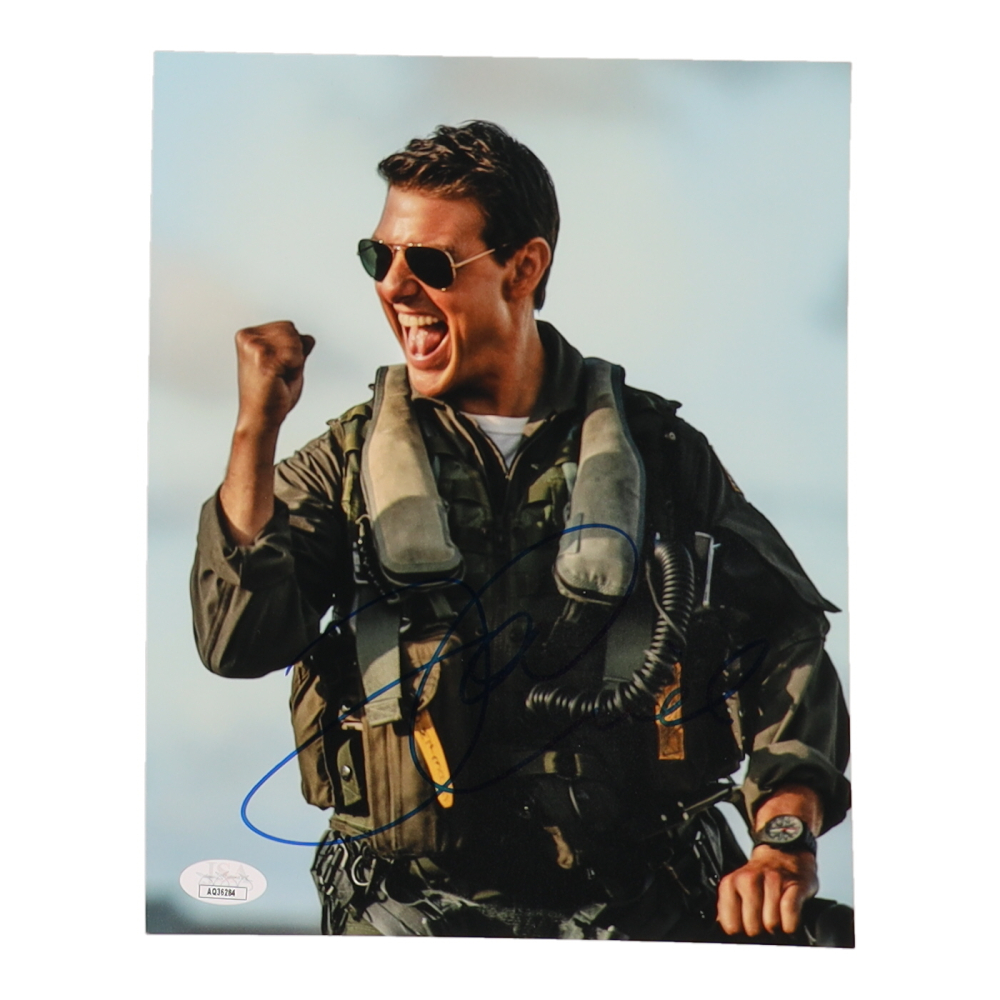 Tom Cruise Signed "Top Gun: Maverick" 8x10 Photo (JSA) | Pristine Auction