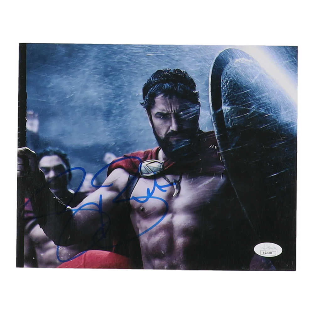 Gerard Butler Signed "300" 8x10 Photo (JSA) | Pristine Auction