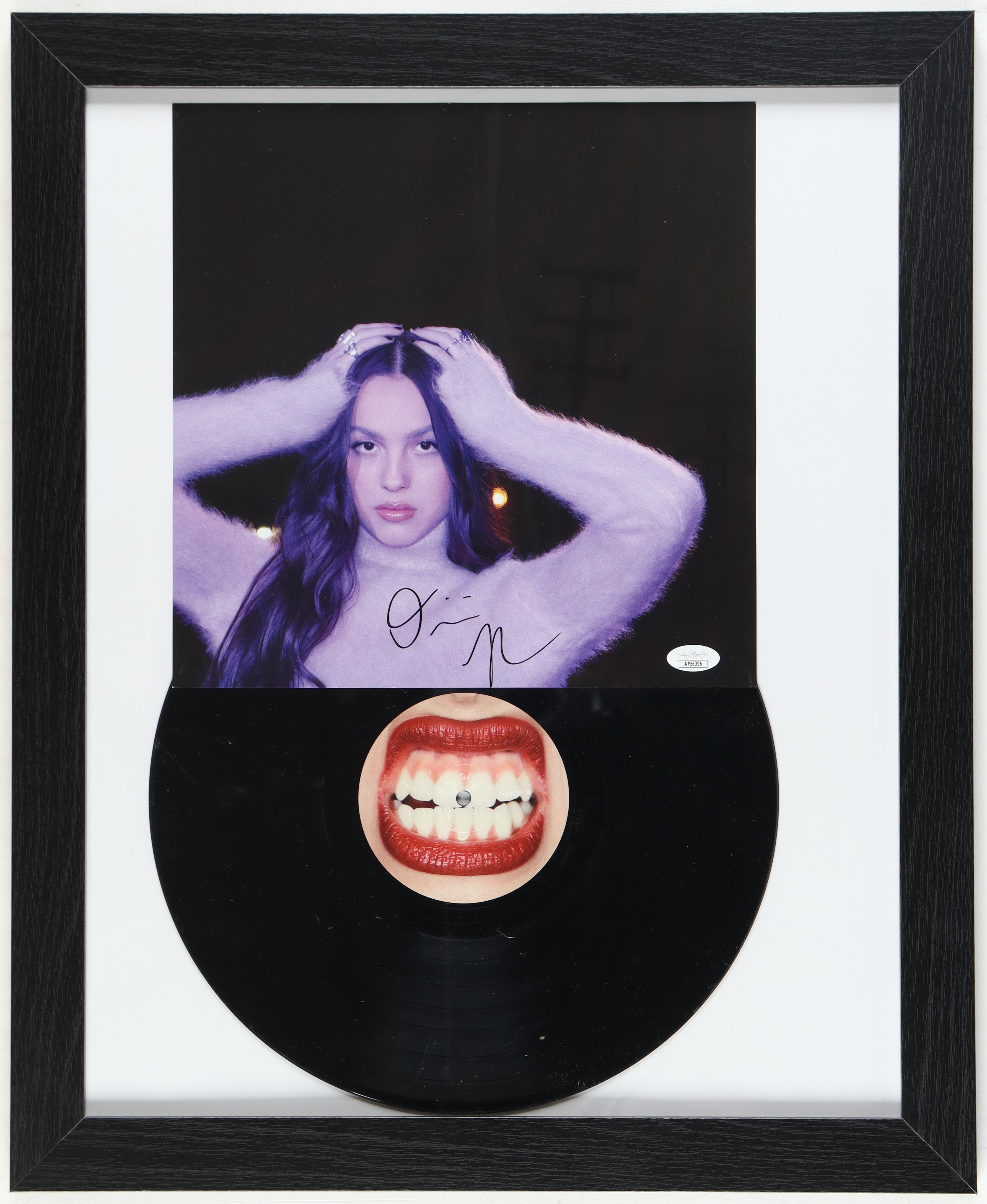 Olivia Rodrigo Signed "GUTS" Custom Framed Vinyl Album Cover Display ...