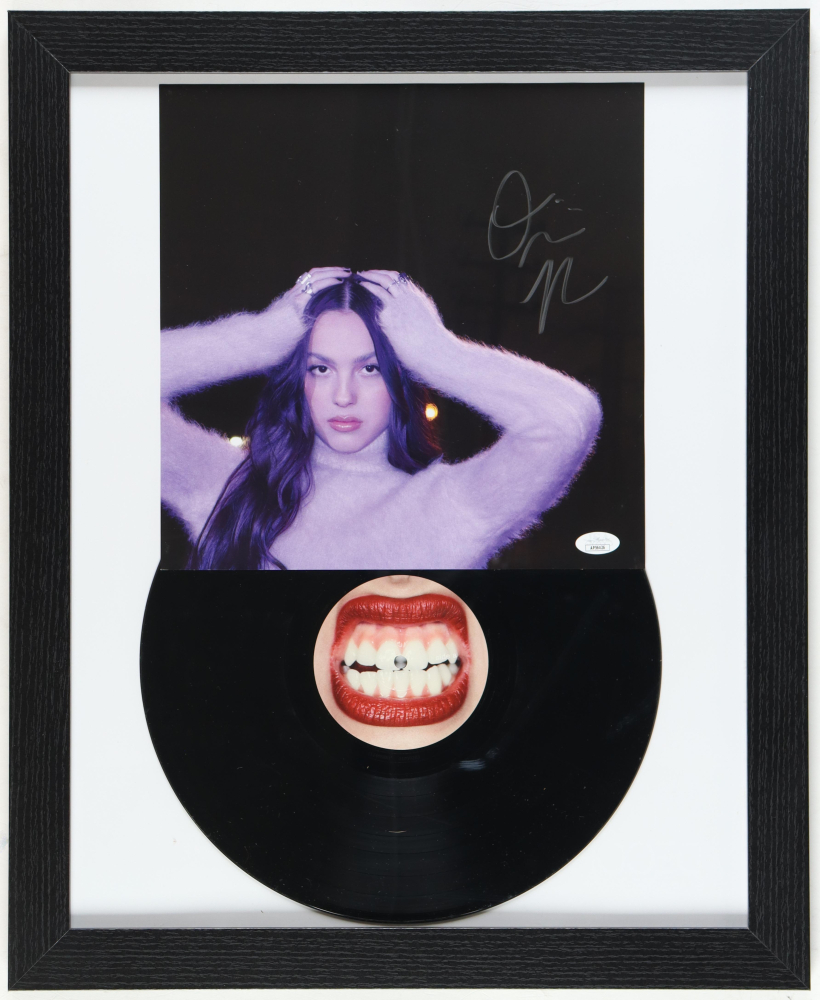 Olivia Rodrigo Signed "GUTS" Custom Framed Record Album Sleeve Display ...