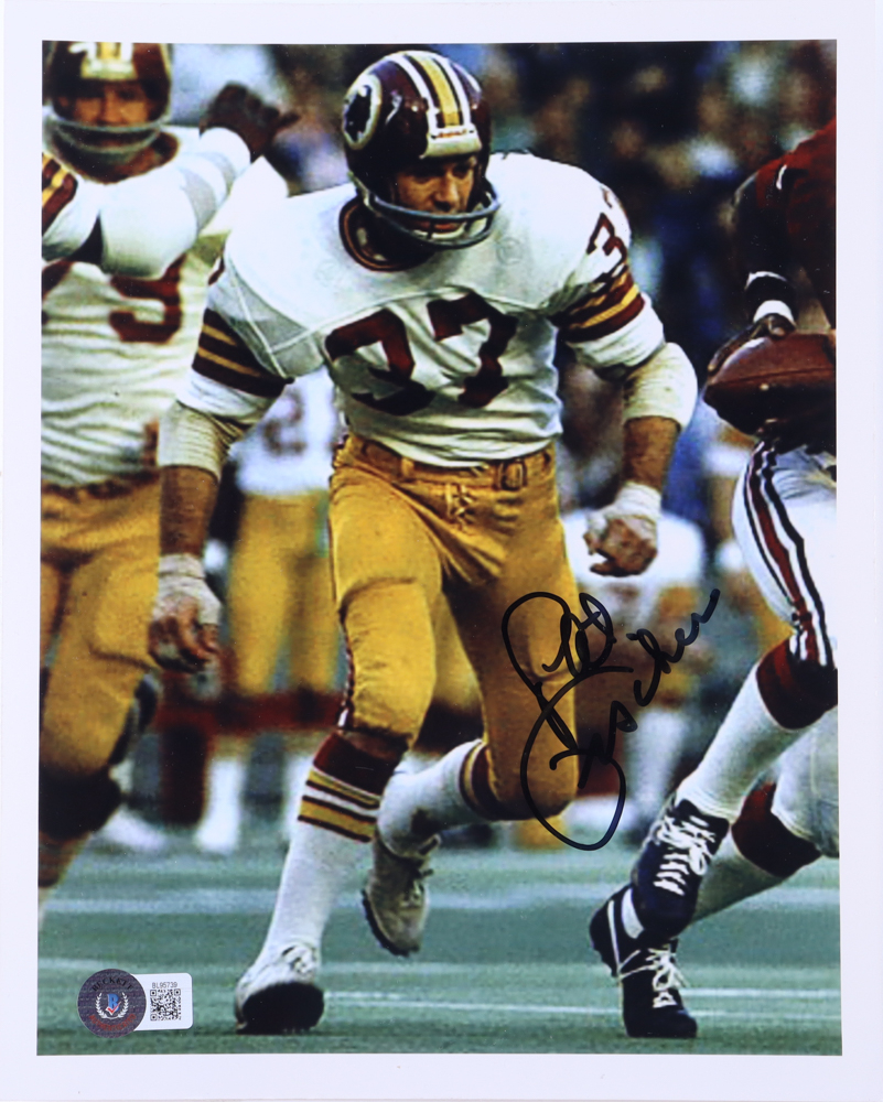 Pat Fischer Signed Redskins 8x10 Photo (Beckett) | Pristine Auction