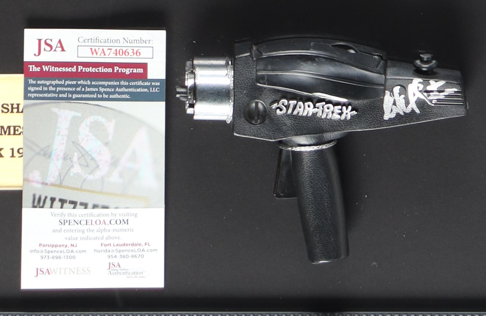 William Shatner Signed Custom Framed "Star Trek" Replica Phaser Display ...