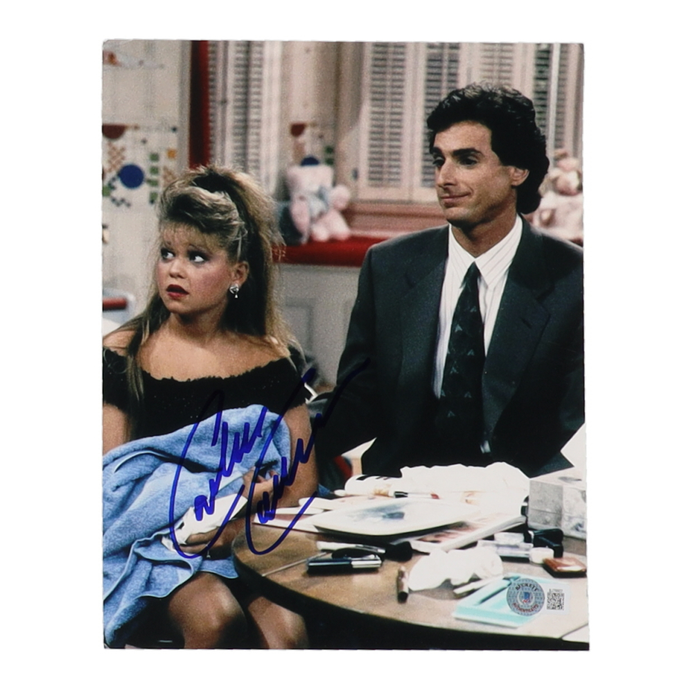 Candace Cameron Bure Signed "Full House" 8x10 Photo (Beckett) | Pristine Auction