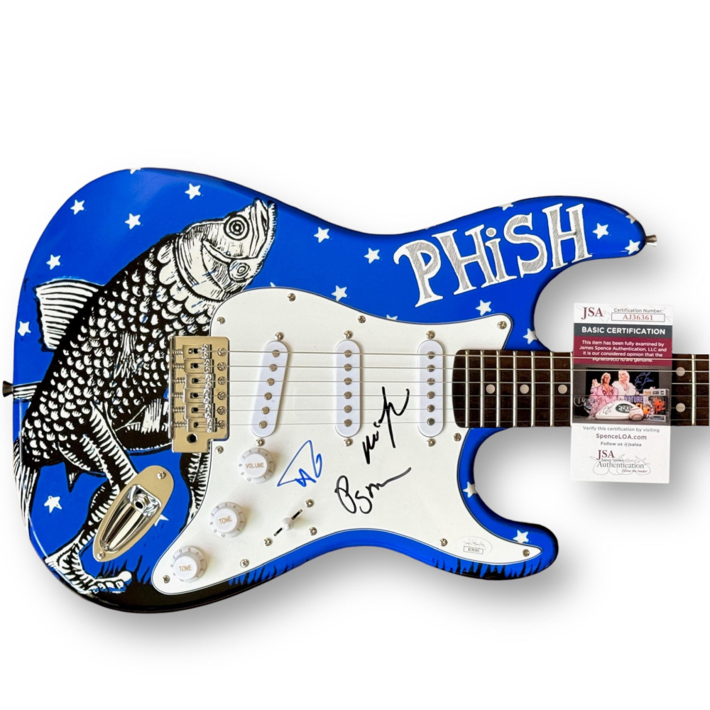 Trey Anastasio, Page McConnell, and Mike Gordon Signed "Phish" 39 ...