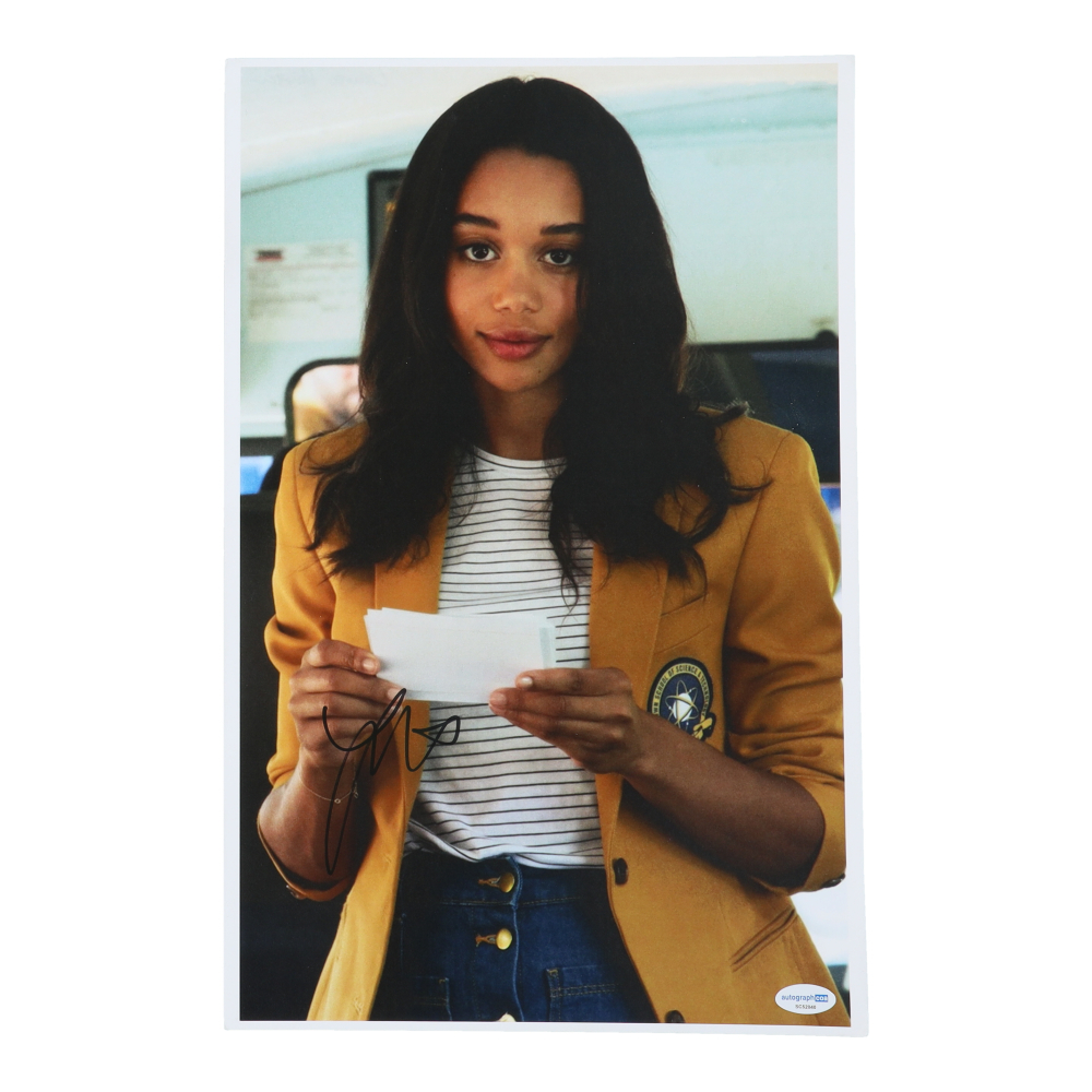 Laura Harrier Signed "Spider-Man: Homecoming" 11x17 Photo (ACOA ...