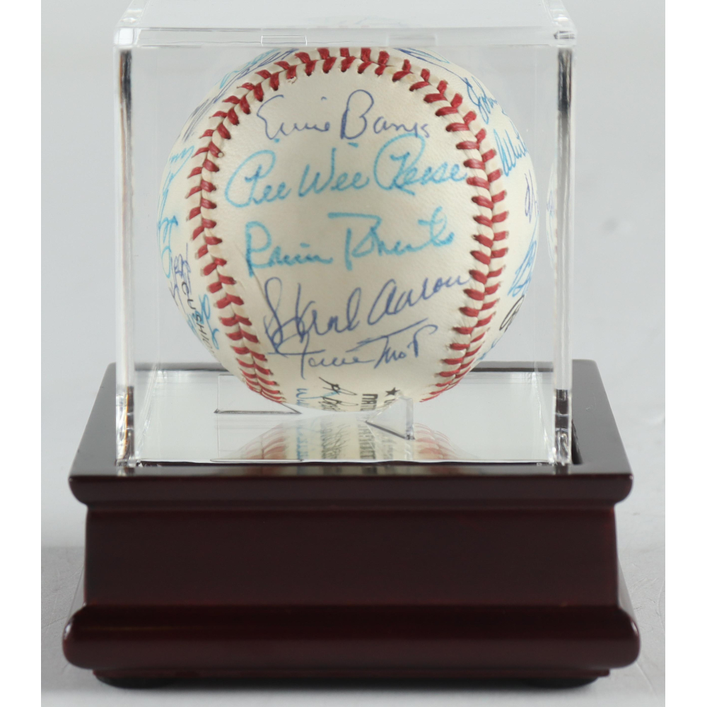 Hall of Famers ONL Baseball Signed by (26) with Hank Aaron, Willie Mays ...