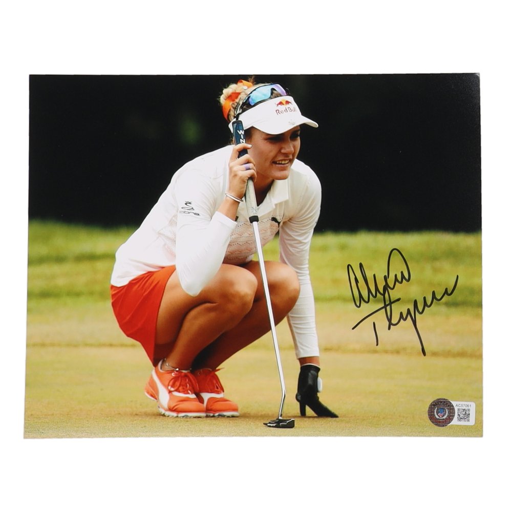 Alexis Thompson Signed 8x10 Photo (Beckett) | Pristine Auction