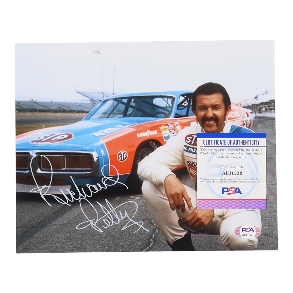 Richard Petty Signed NASCAR 8x10 Photo (PSA) | Pristine Auction
