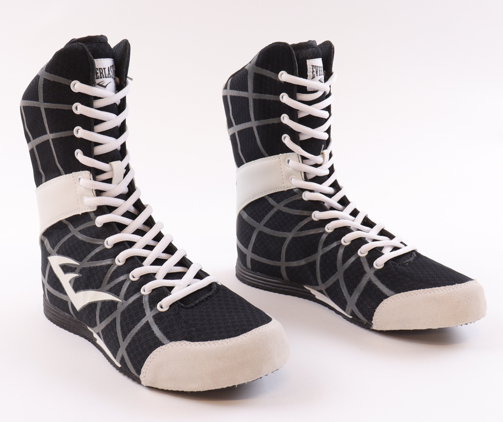 Mike Tyson Signed Everlast Professional Boxing Shoes (Tyson) | Pristine ...