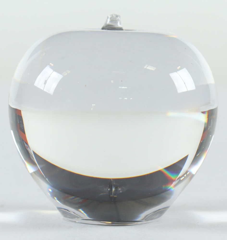 Tiffany & Co Heavy Lead Crystal Apple With Display Case | Pristine Auction
