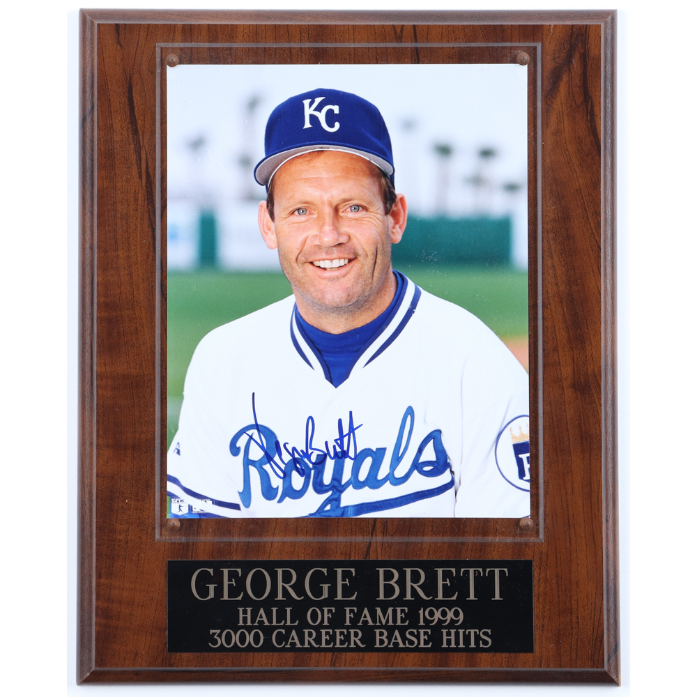 George Brett Signed Royals Custom Photo Plaque Display (Beckett ...