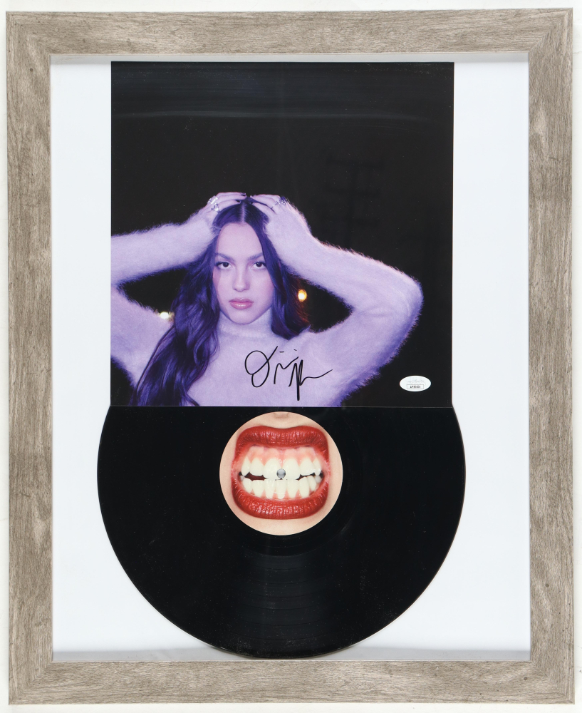 Olivia Rodrigo Signed "GUTS" Custom Framed Record Album Sleeve Display ...