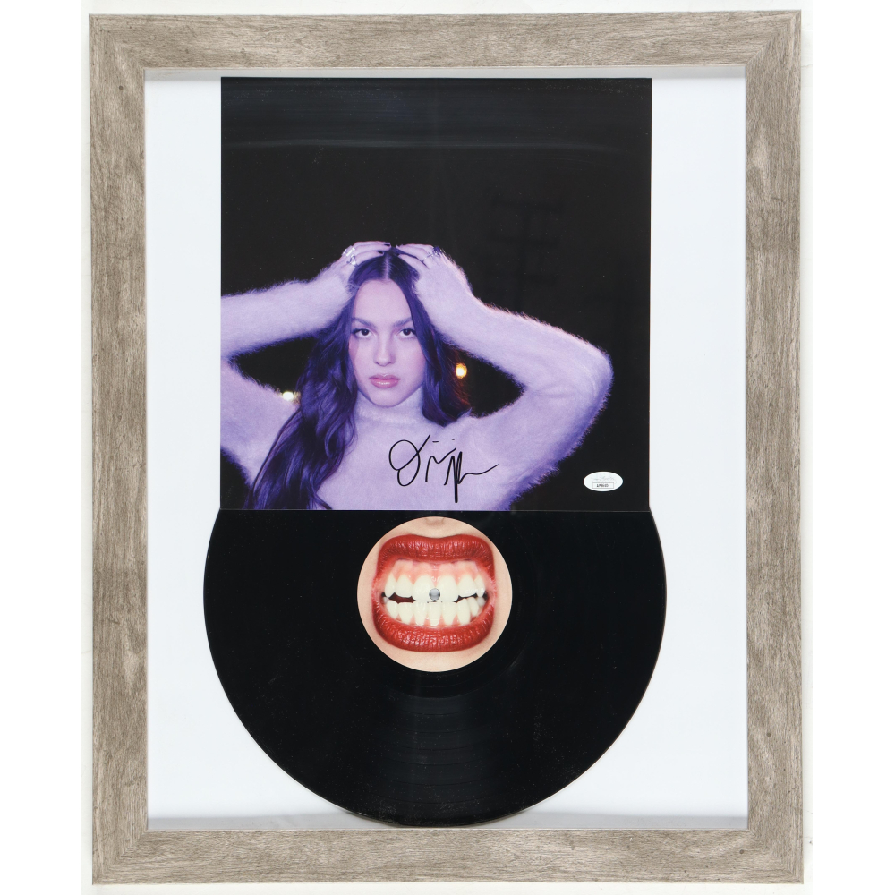 Olivia Rodrigo Signed "GUTS" Custom Framed Record Album Sleeve Display ...