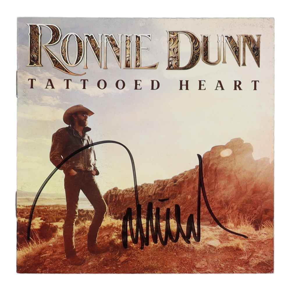 Ronnie Dunn Signed "Tattooed Heart" CD Album Booklet (Beckett ...