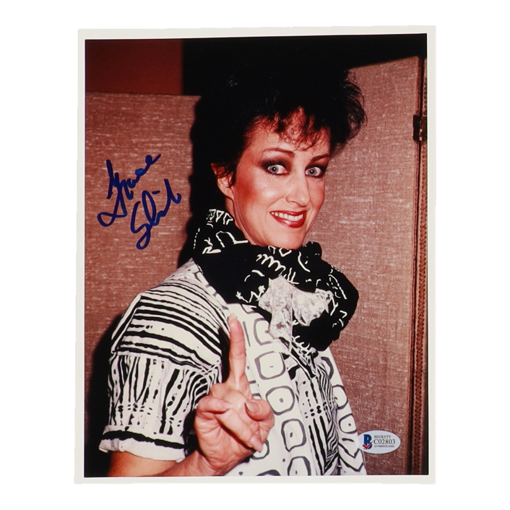 Grace Slick Signed 8x10 Photo (Beckett) | Pristine Auction