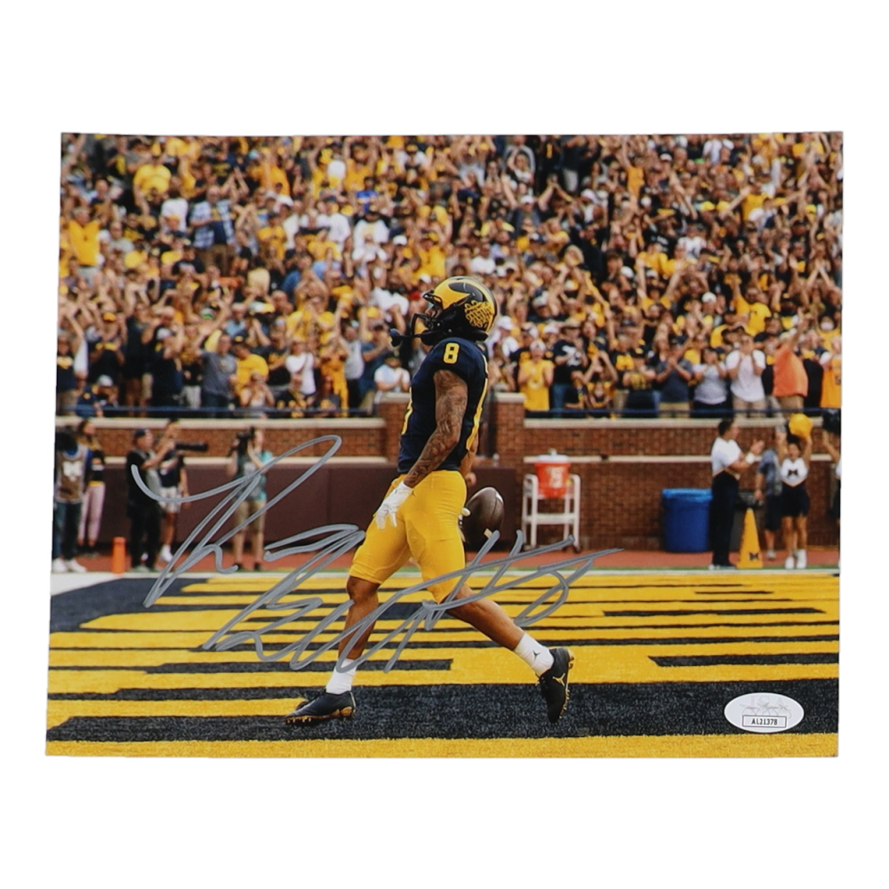 Ronnie Bell Signed Michigan Wolverines 8x10 Photo (JSA) | Pristine Auction
