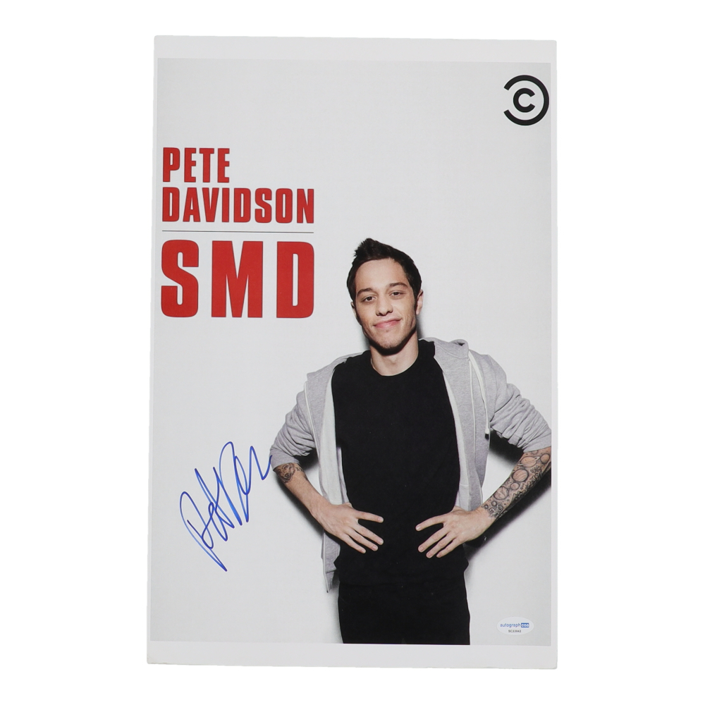 Pete Davidson Signed 11x17 Photo (ACOA) | Pristine Auction