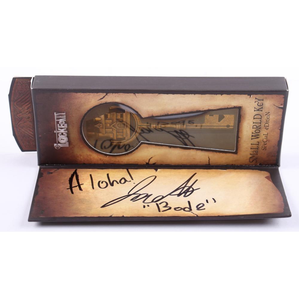 Jackson Robert Scott Signed "Locke & Key" Small World Key Special ...
