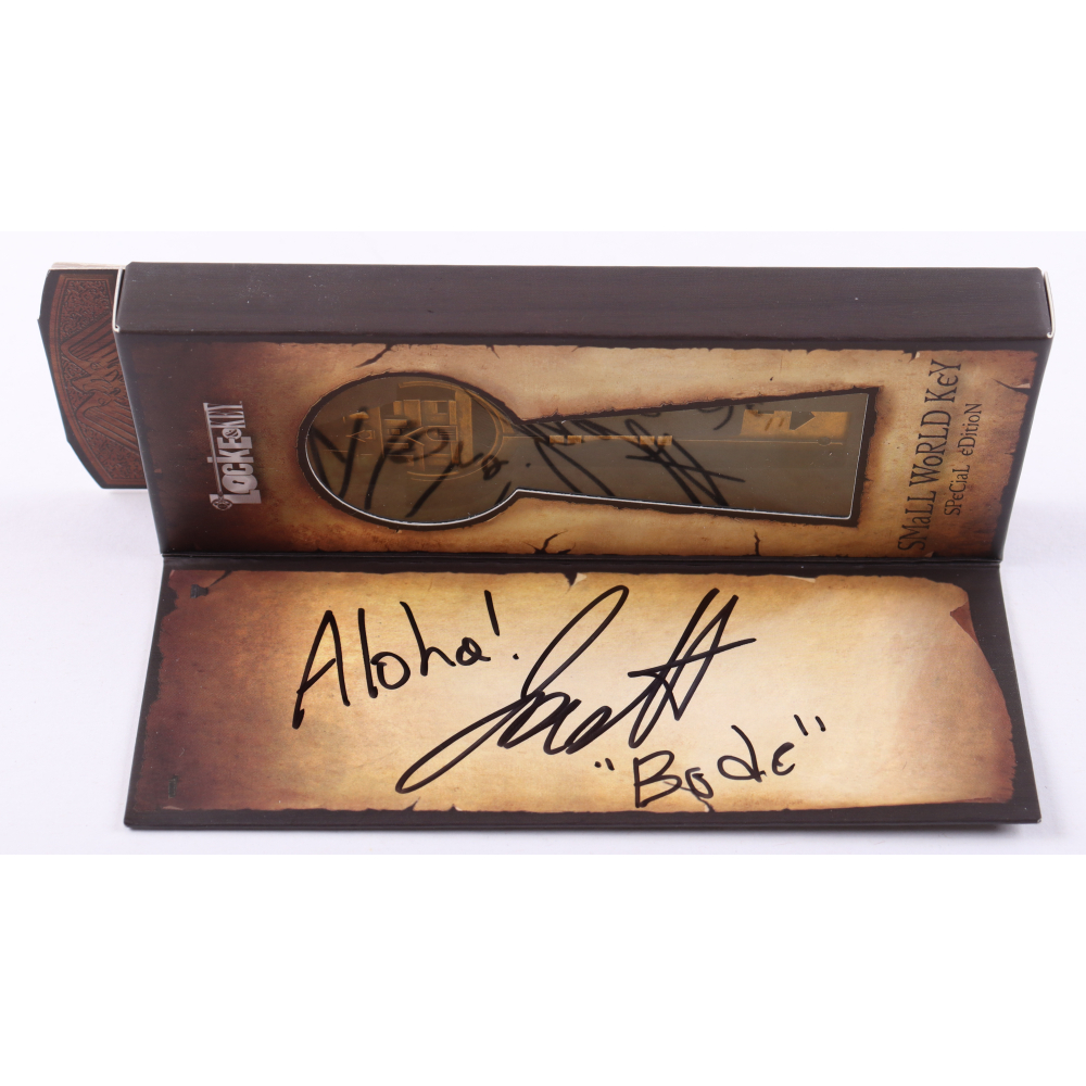 Jackson Robert Scott Signed "Locke & Key" Small World Key Special ...