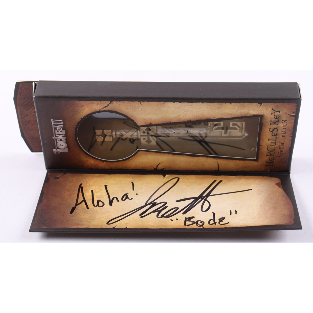 Jackson Robert Scott Signed "Locke & Key" Small World Key Special ...