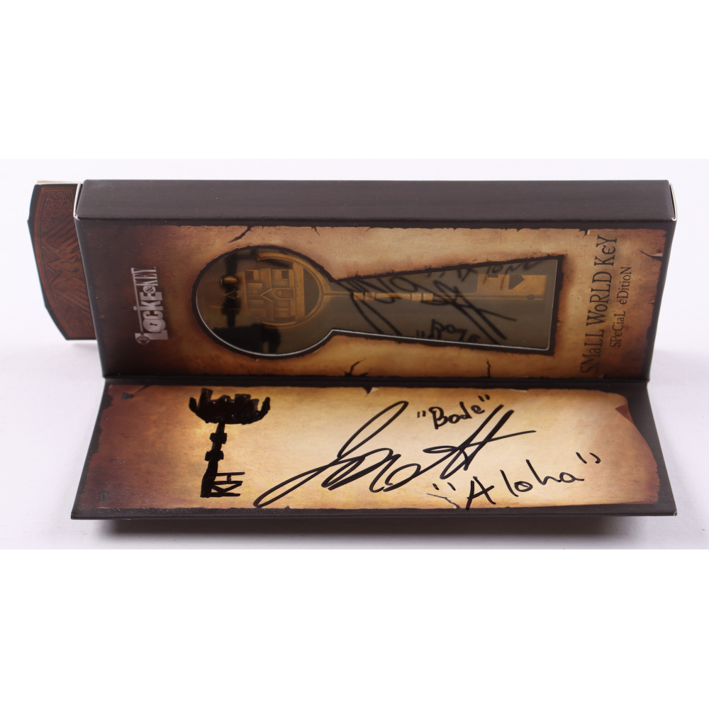 Jackson Robert Scott Signed "Locke & Key" Small World Key Special ...