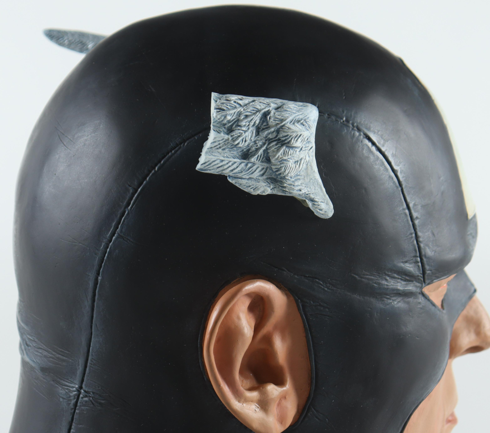 Stan Lee Signed "Captain America" Full-Size Head Bust (Beckett & Lee ...