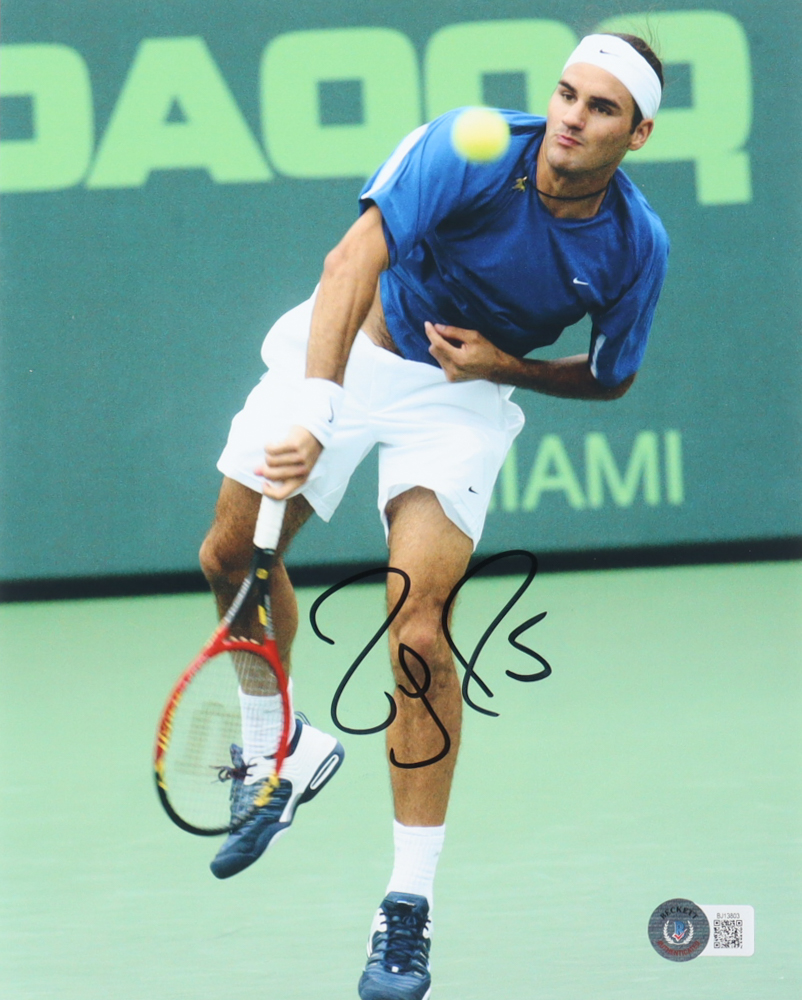 Roger Federer Signed 8x10 Photo (Beckett) | Pristine Auction