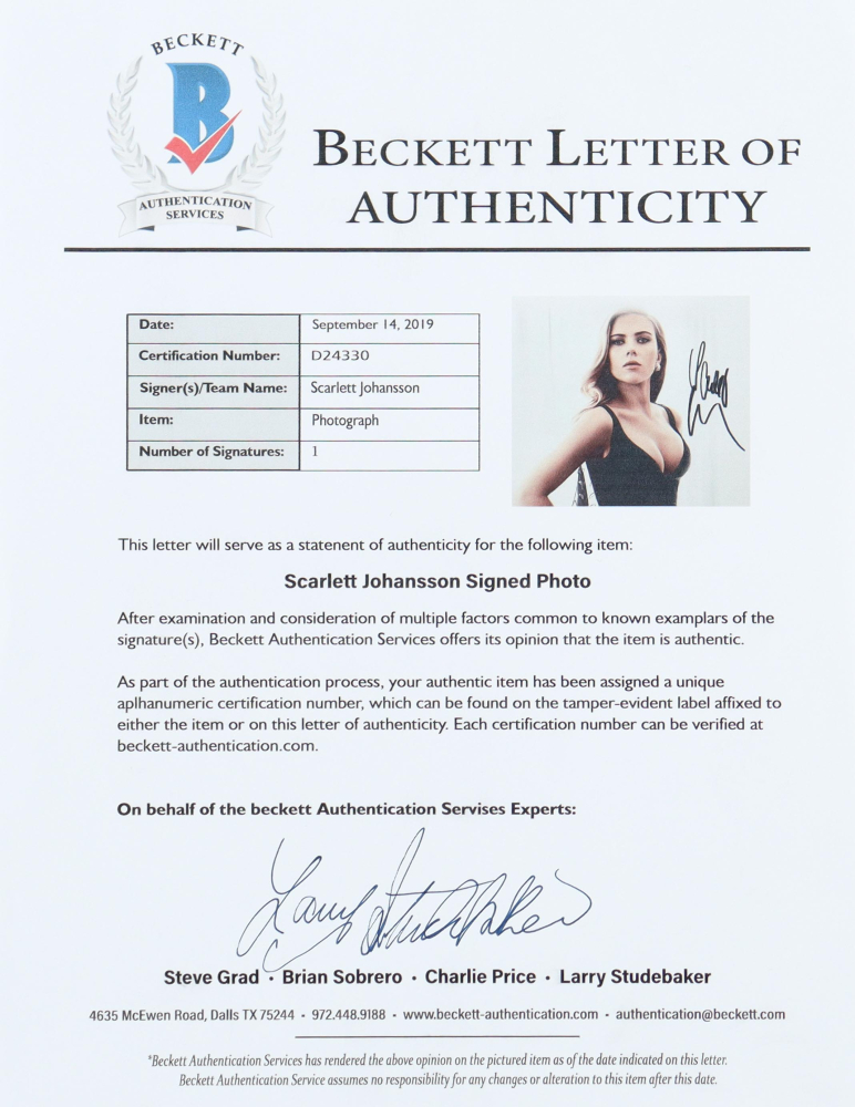 Scarlett Johansson Signed 8x10 Photo (Beckett) | Pristine Auction