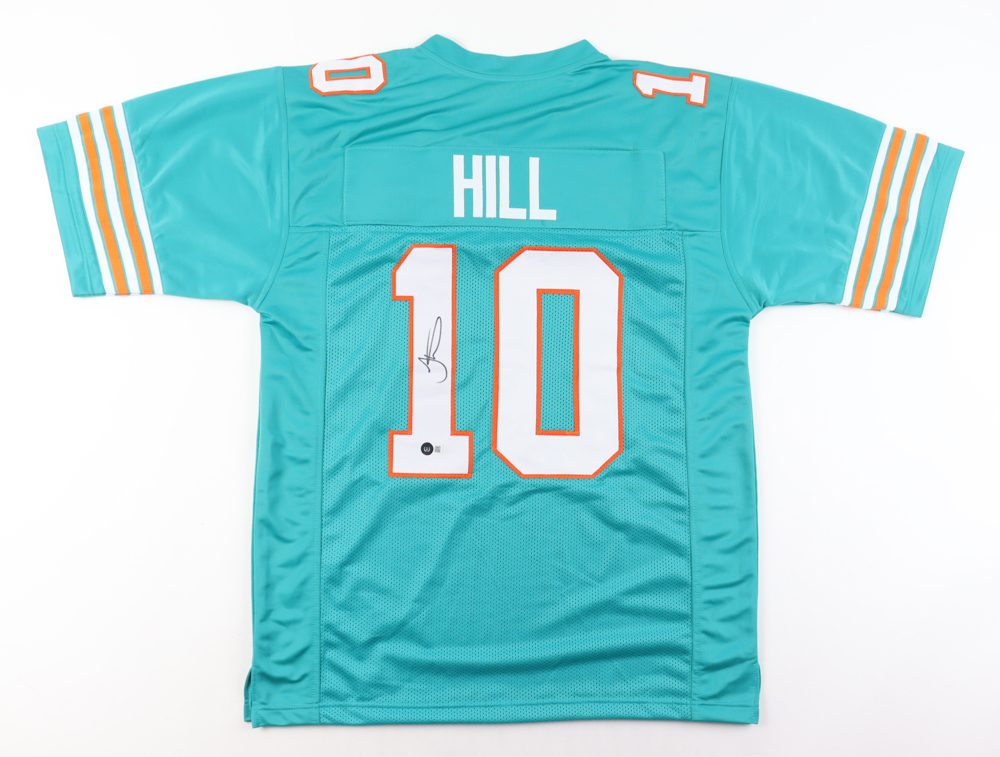 Tyreek Hill Signed Jersey (Beckett) | Pristine Auction