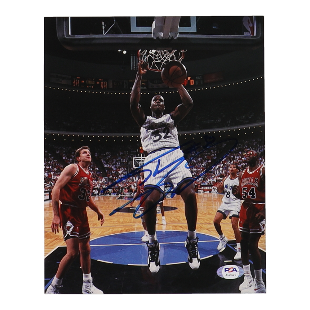 Shaquille O'Neal Signed Magic 8x10 Photo (PSA) | Pristine Auction