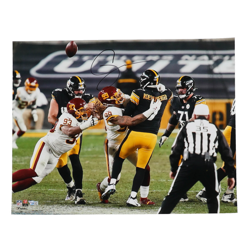 Chase Young Signed Football Team 16x20 Photo (Fanatics) | Pristine Auction