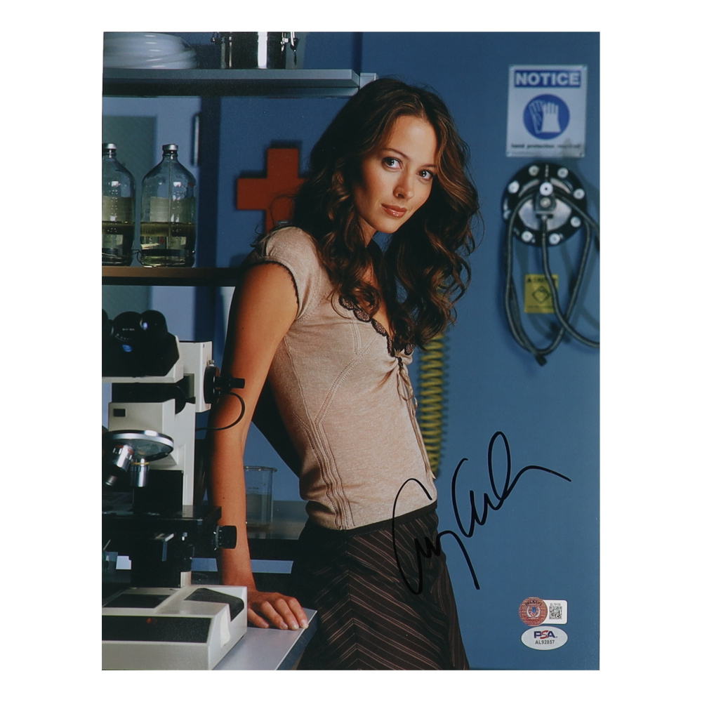 Amy Acker Signed 11x14 Photo (Beckett) | Pristine Auction