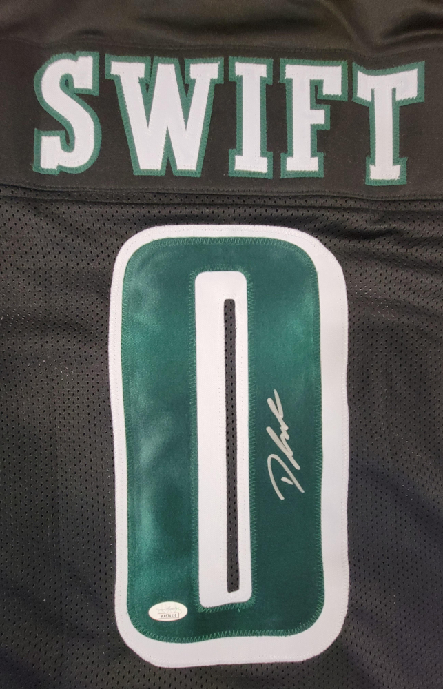 D'Andre Swift Signed Jersey (JSA) | Pristine Auction