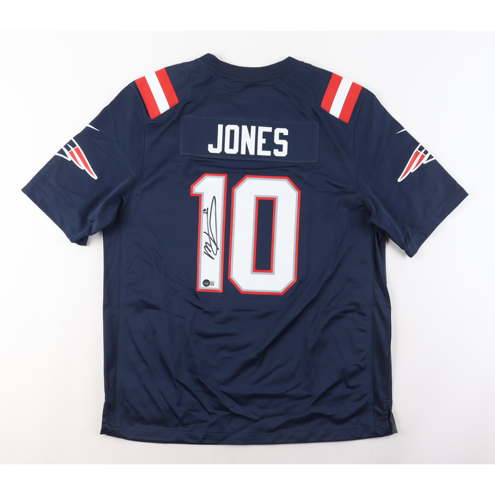 Mac Jones Signed Patriots Jersey (Beckett) | Pristine Auction