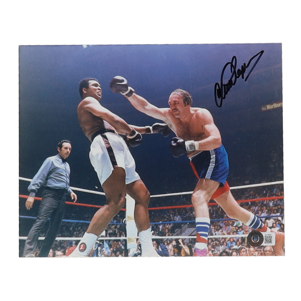 Chuck Wepner Signed 8x10 Photo (Beckett) | Pristine Auction