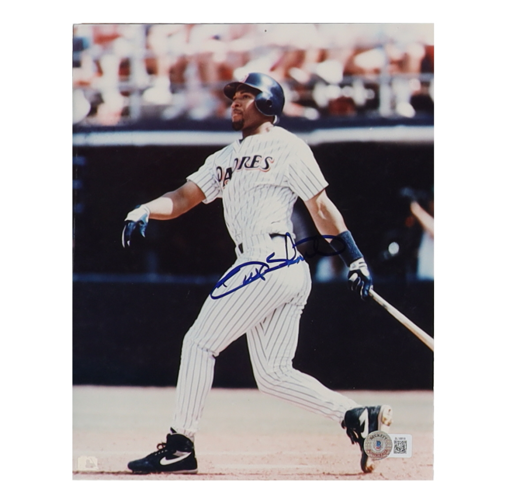 Tony Clark Signed Tigers 8x10 Photo (Beckett) | Pristine Auction