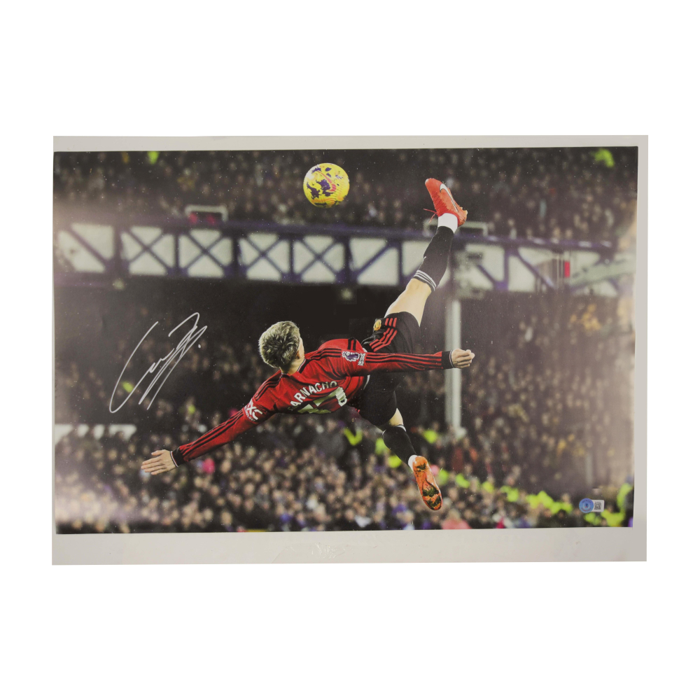Alejandro Garnacho Signed Manchester United 16x24 Photo (Beckett ...