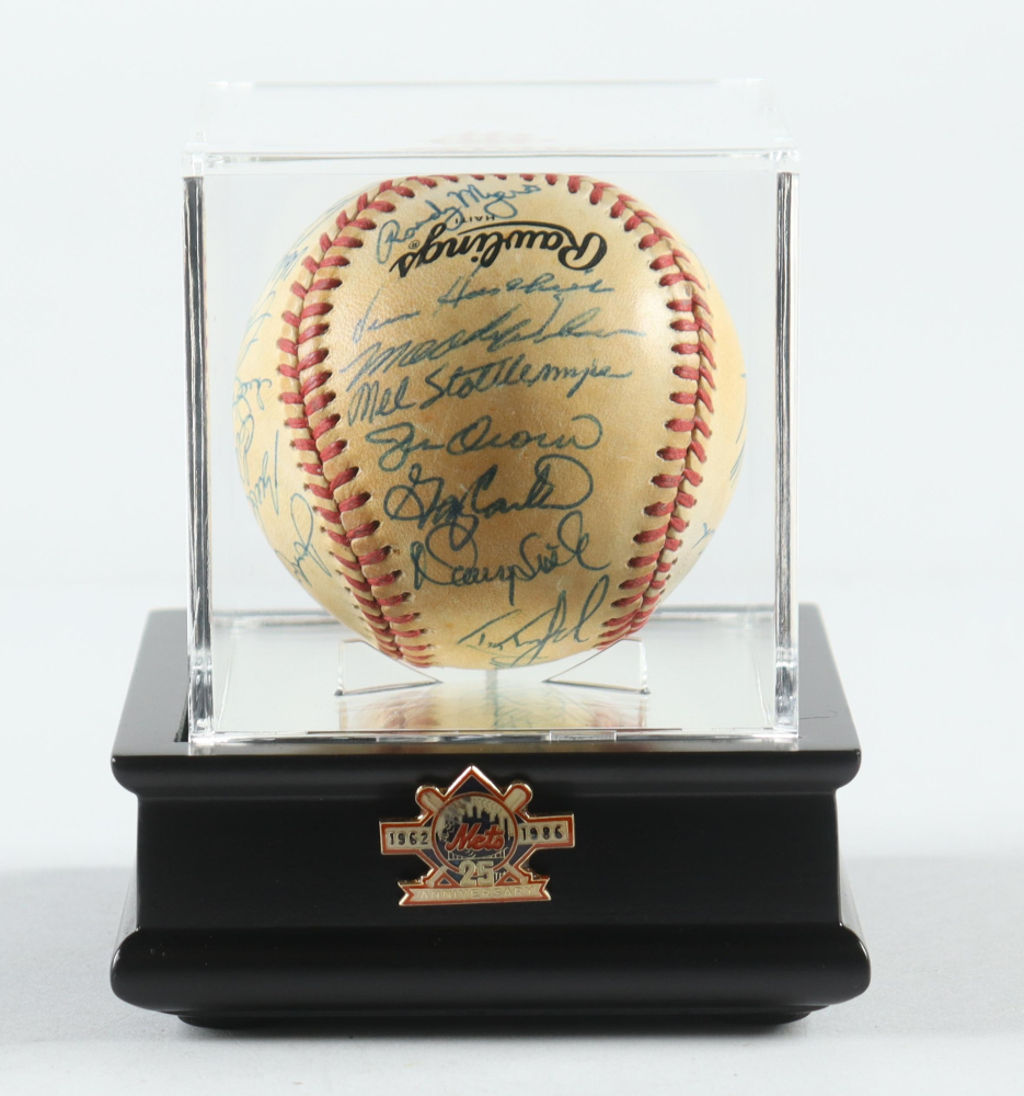 1986 World Champion Mets ONL Baseball Signed By (27) with Davey Johnson ...