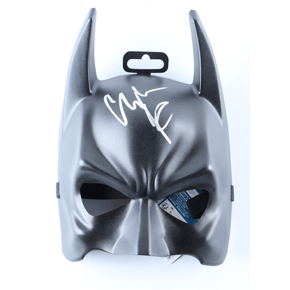 Christian Bale Signed "The Dark Knight" Batman Mask (Beckett ...