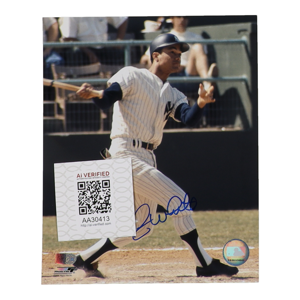 Roy White Signed Yankees 8x10 Photo (AIV) | Pristine Auction