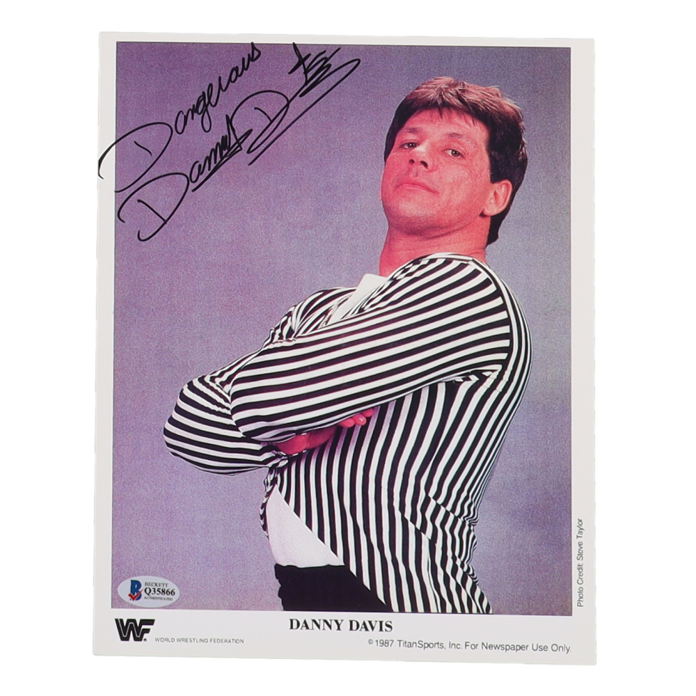 "Dangerous" Danny Davis Signed "WWF" 8x10 Photo (Beckett) | Pristine ...
