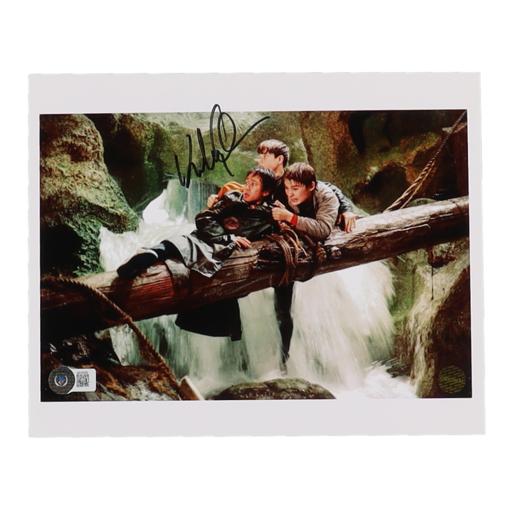 Ke Huy Quan Signed "The Goonies" 8x10 Photo (Beckett) | Pristine Auction