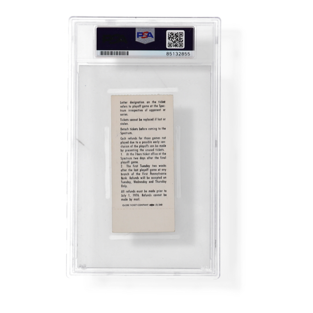 Julius "Dr. J" Erving Signed 1976 Original NBA Playoffs at the Spectrum ...