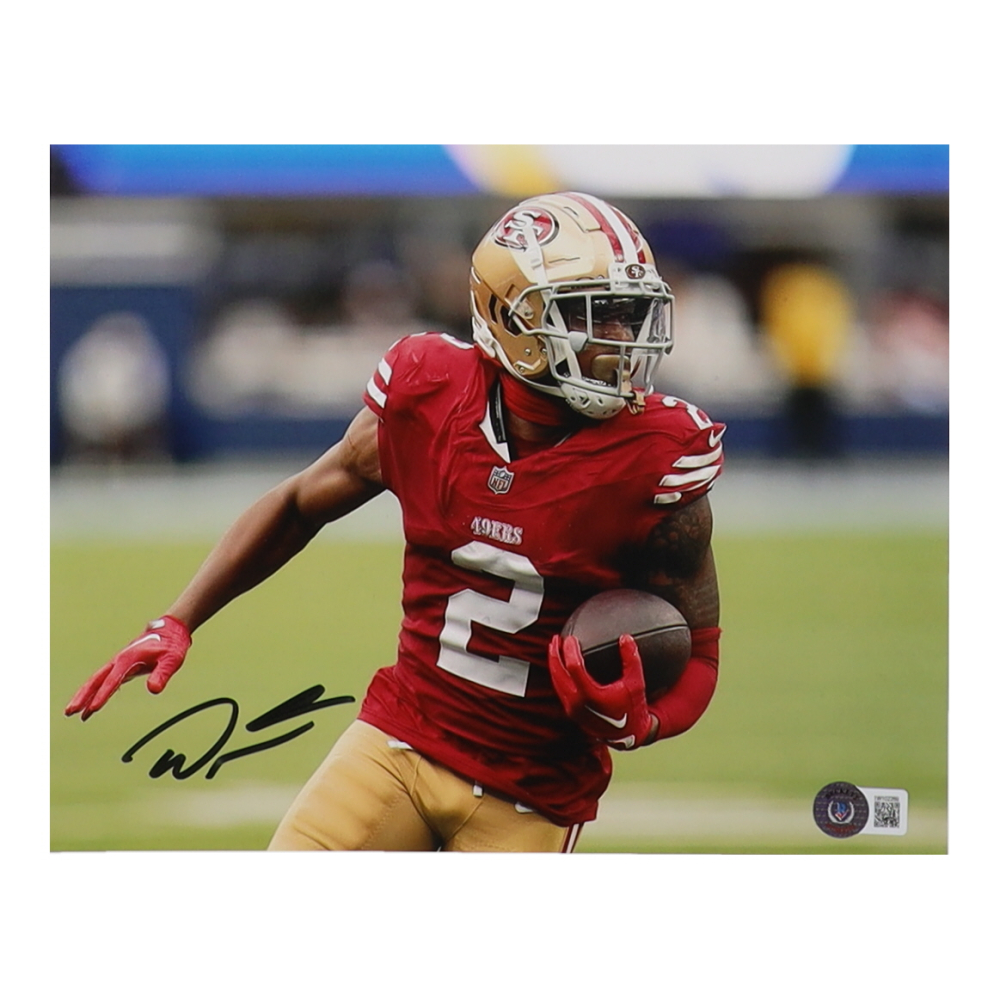 Deommodore Lenoir Signed 49ers 8x10 Photo (Beckett) | Pristine Auction