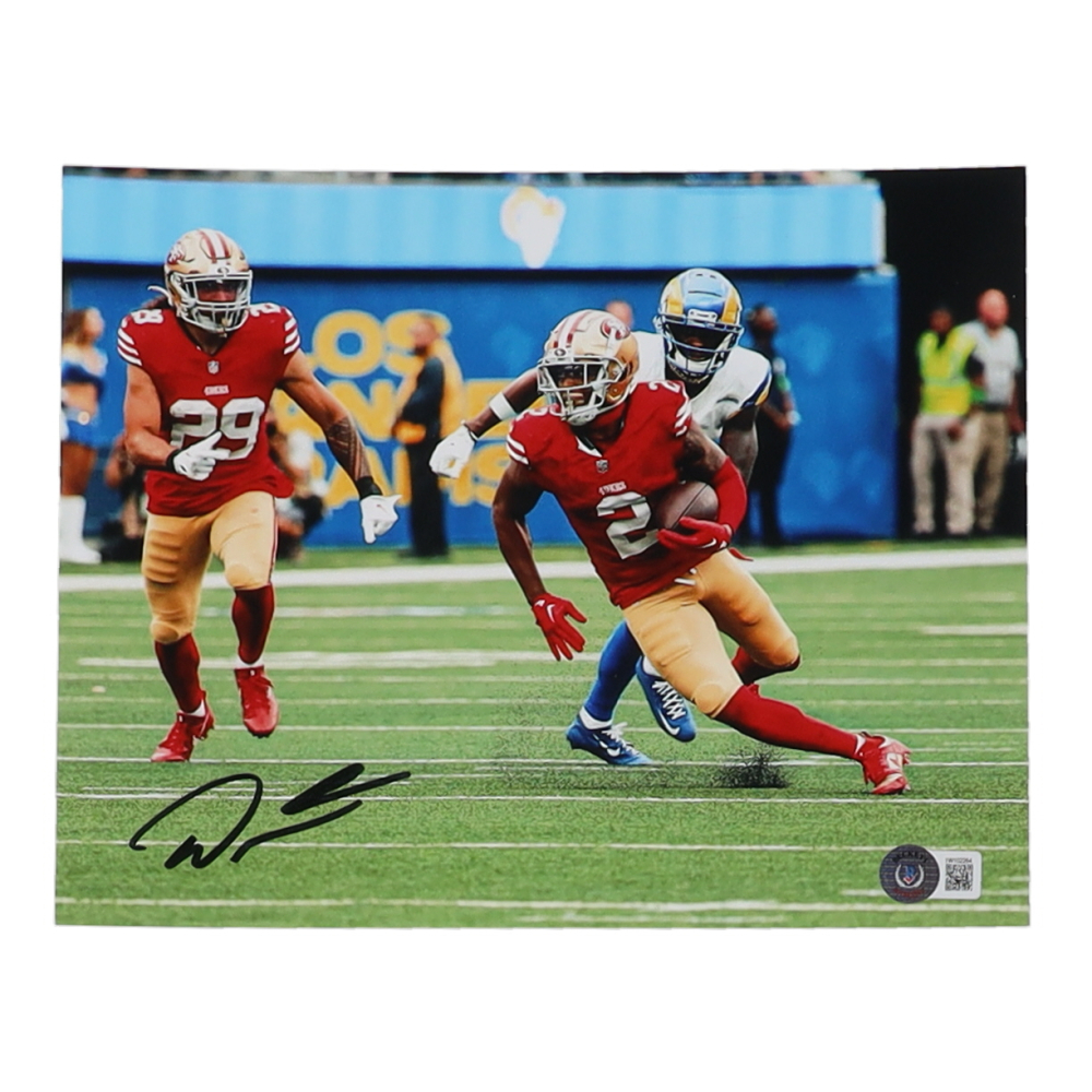 Deommodore Lenoir Signed 49ers 8x10 Photo (Beckett) | Pristine Auction