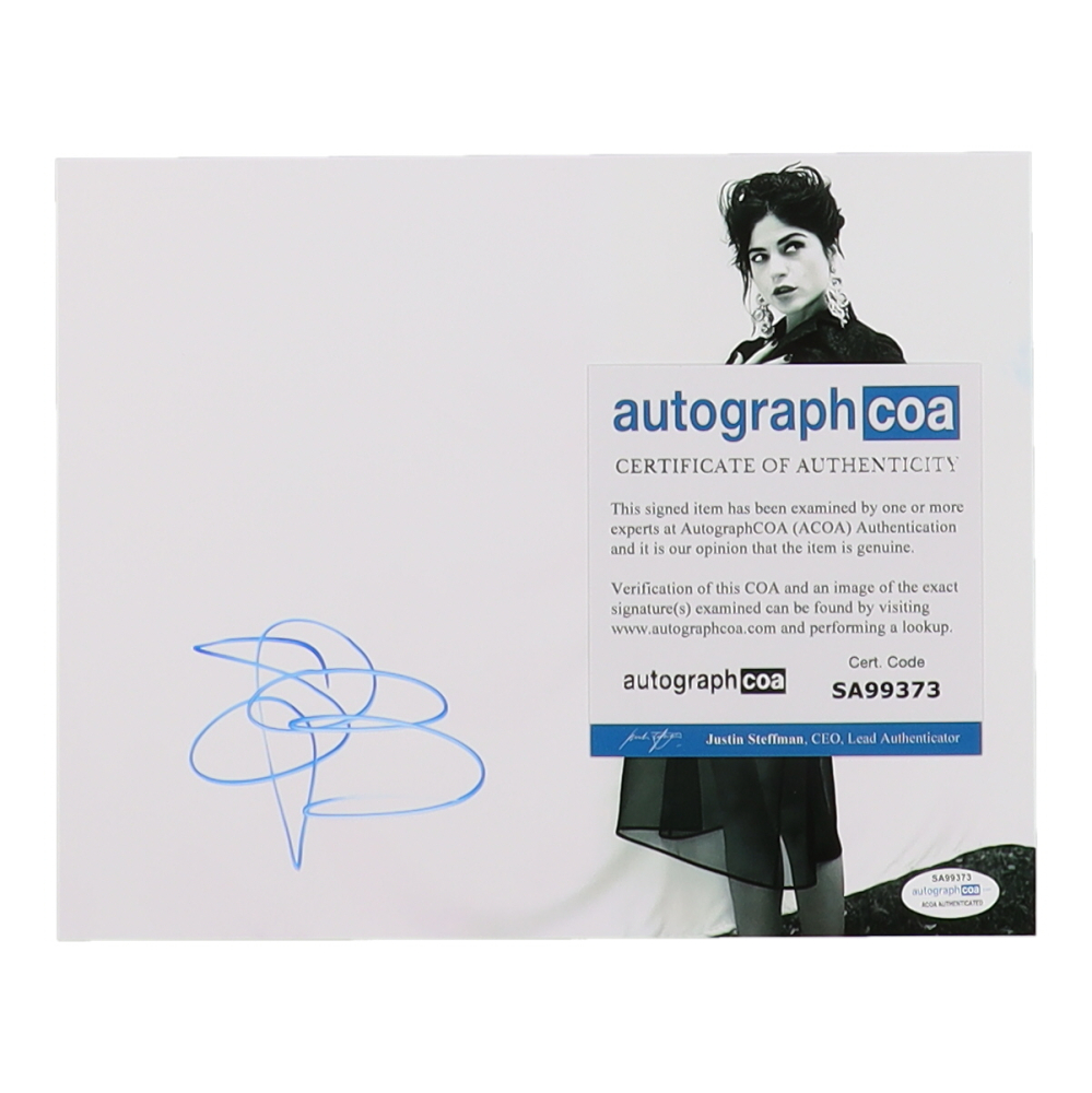 Selma Blair Signed 8x10 Photo (ACOA) | Pristine Auction