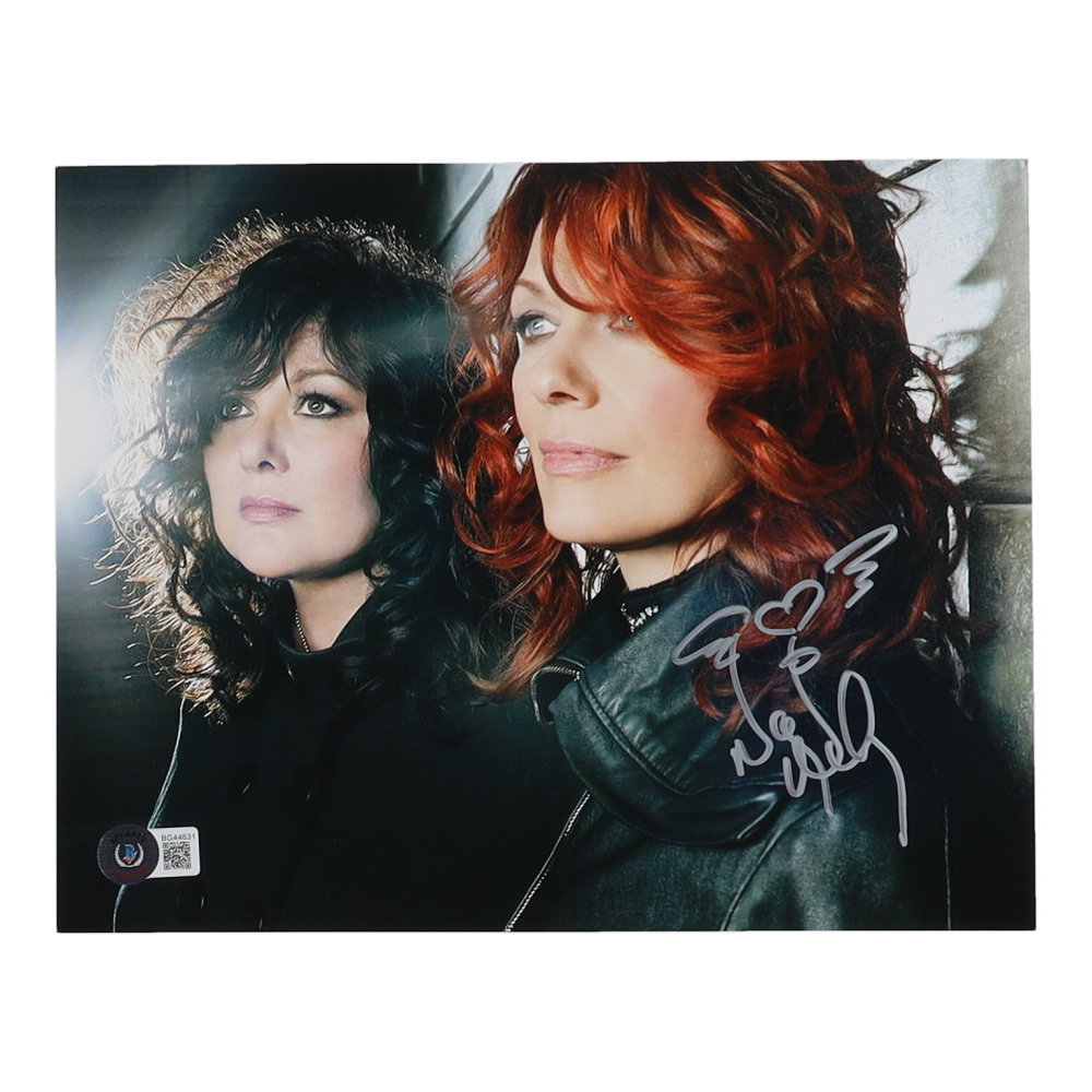 Nancy Wilson Signed Heart 8x10 Photo (Beckett) | Pristine Auction