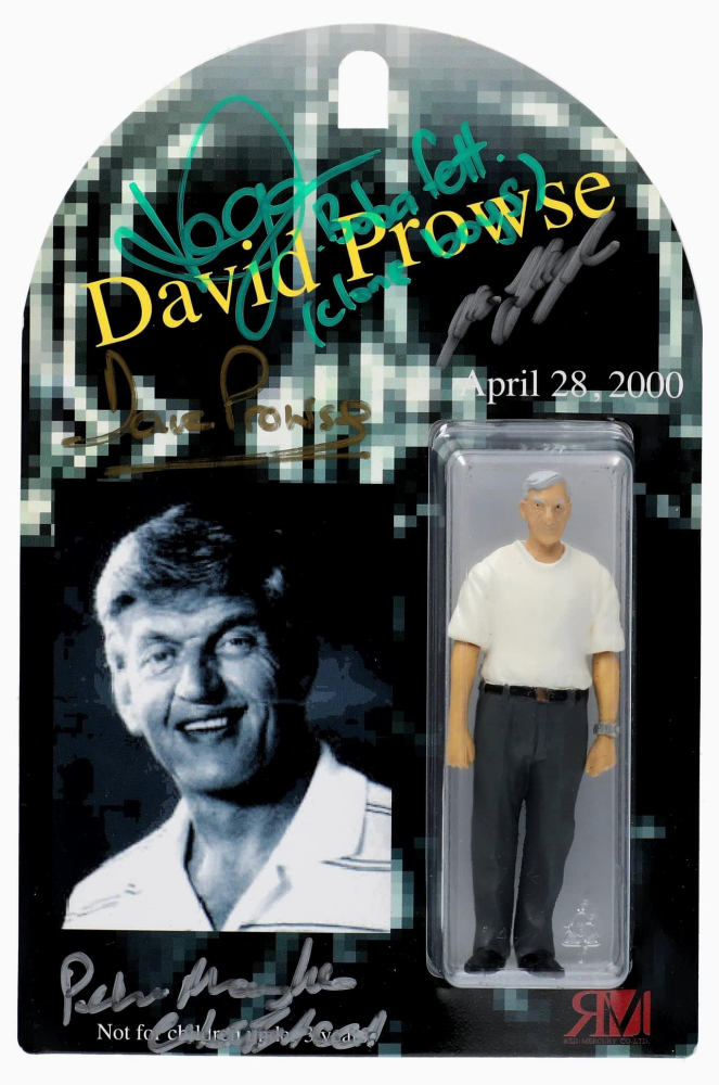 David Prowse, Peter Mayhew & Daniel Logan Signed Star Wars Action ...