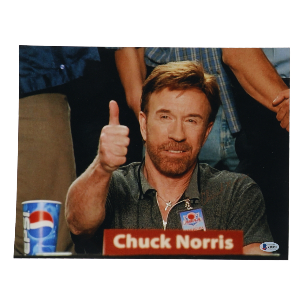 Chuck Norris Signed "Dodgeball" 11x14 Photo (Beckett) | Pristine Auction