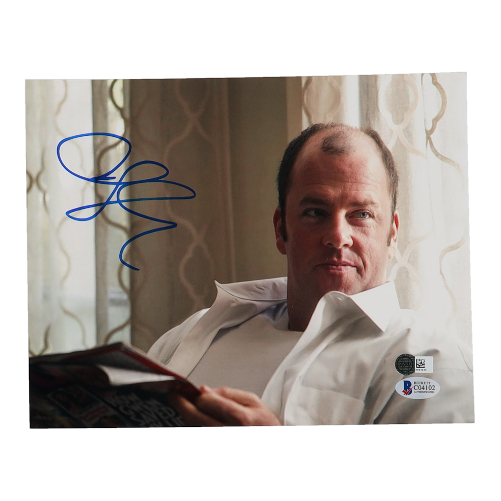 Chris Sullivan Signed 8x10 Photo (Beckett) | Pristine Auction